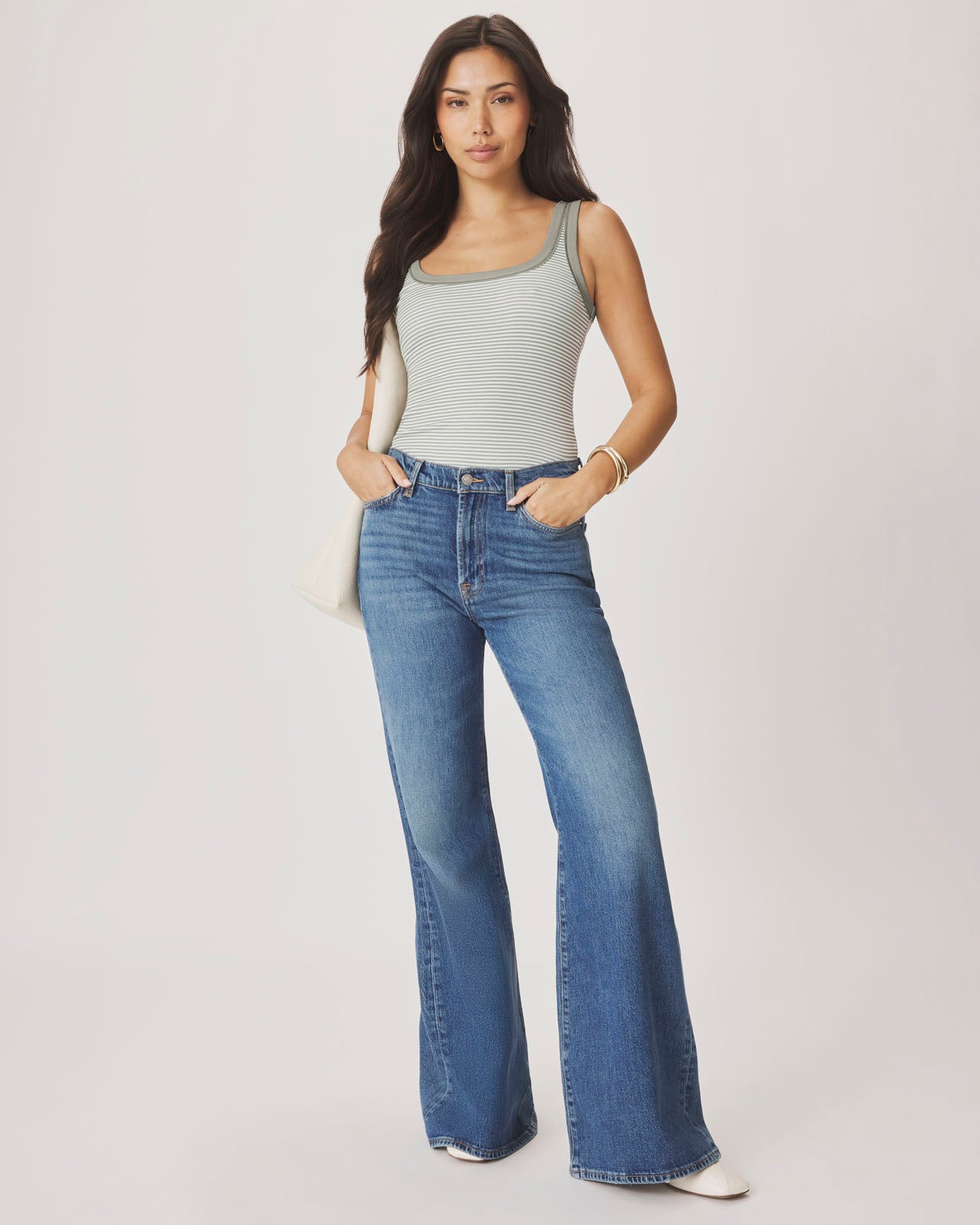SPLENDID Splendid Vintage-Inspired Flare Jeans in Medium Wash